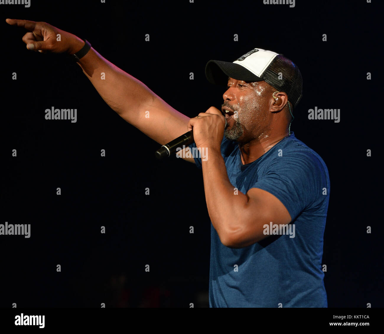 WEST PALM BEACH FL - MAY 23: Darius Rucker performs at The Coral Sky ...