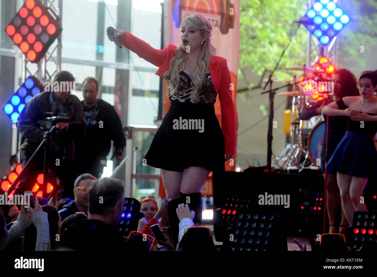 Meghan trainor today show 2015 hi-res stock photography and images - Alamy