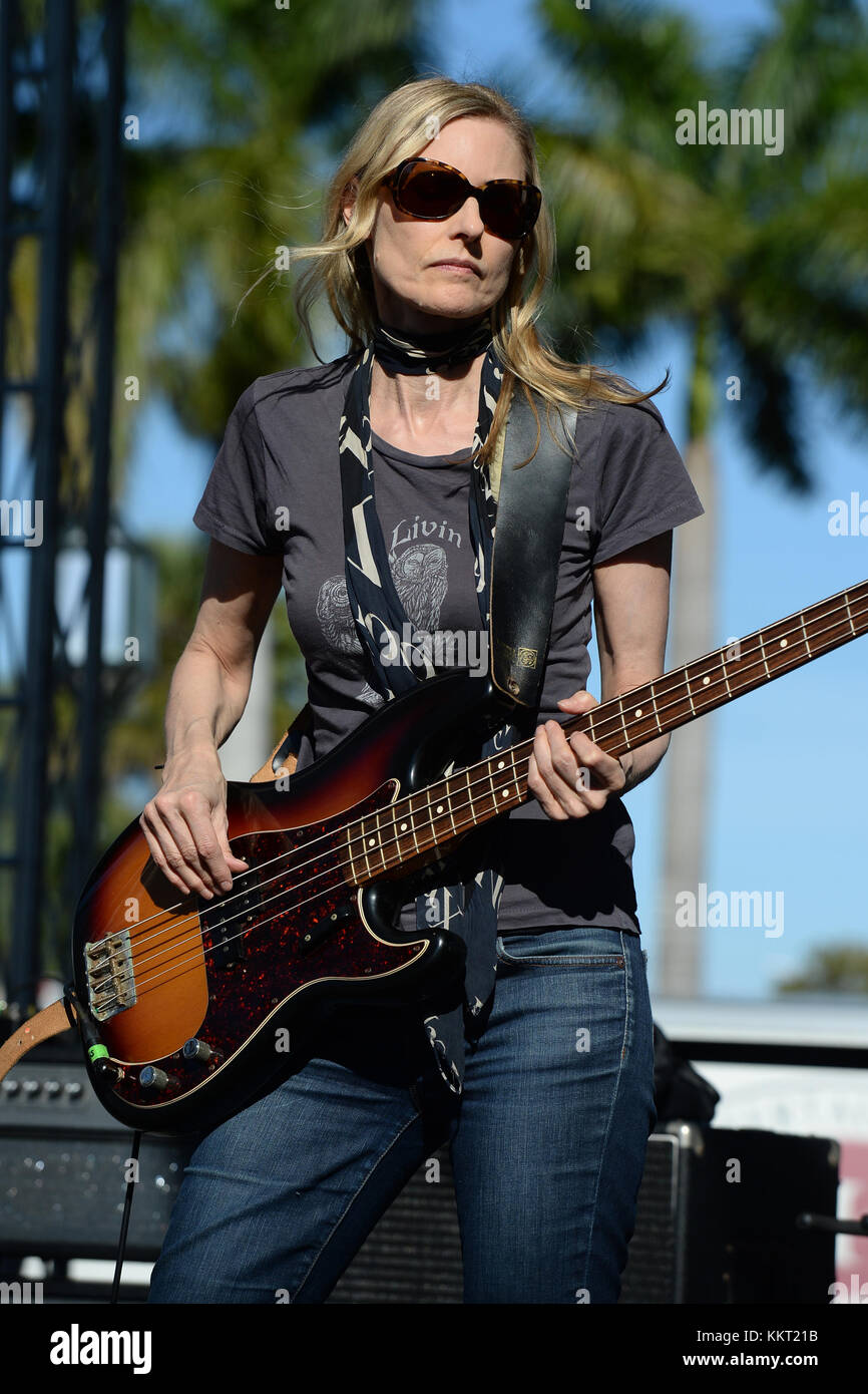 Aimee mann hi-res stock photography and images - Alamy