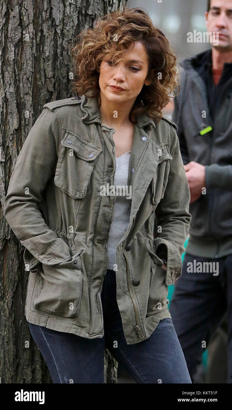 J Lopez Tv Show 60 Photos - Moonagedaydream.film