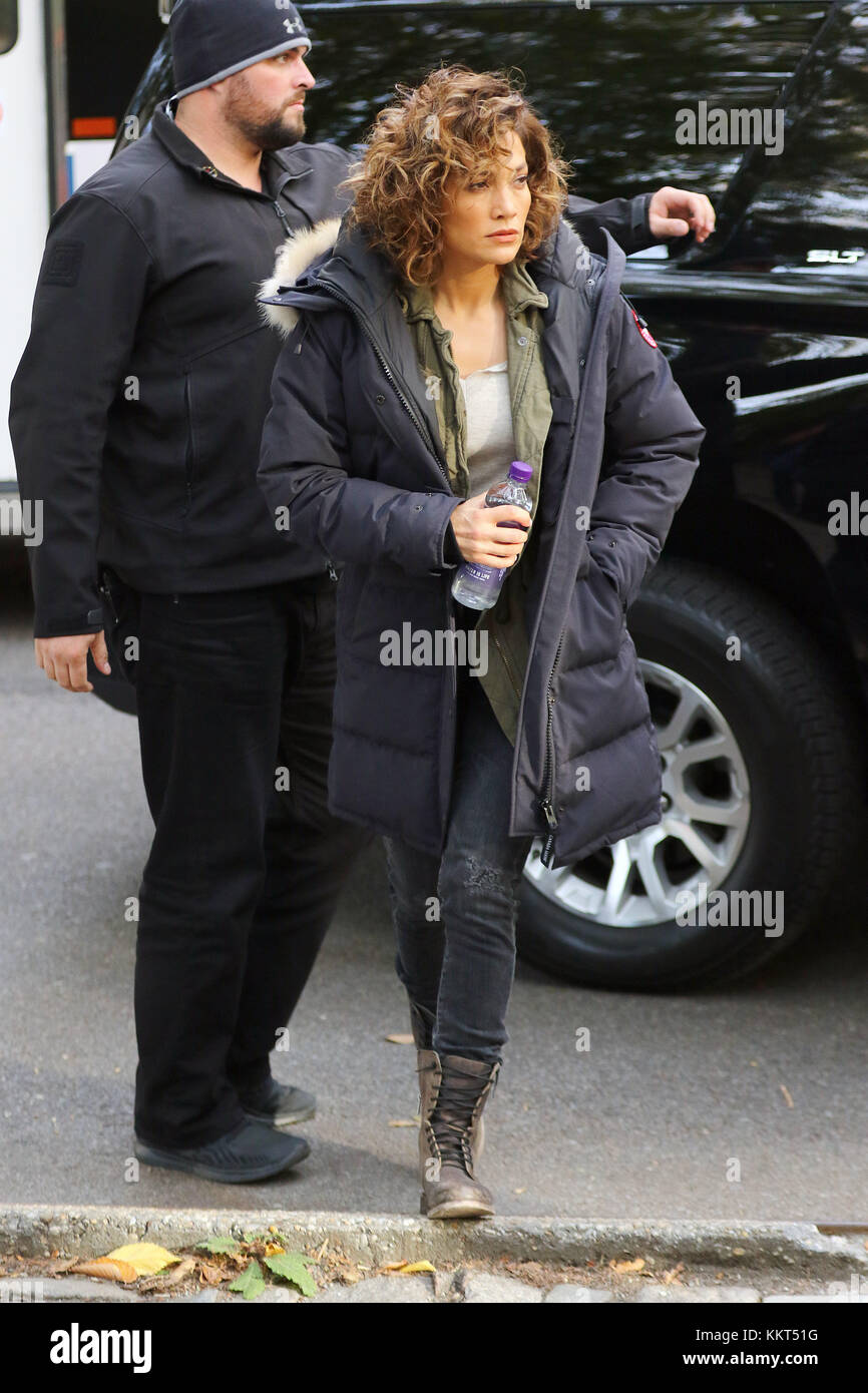 NEW YORK, NY - OCTOBER 26: Jennifer Lopez filming on the set of the TV ...