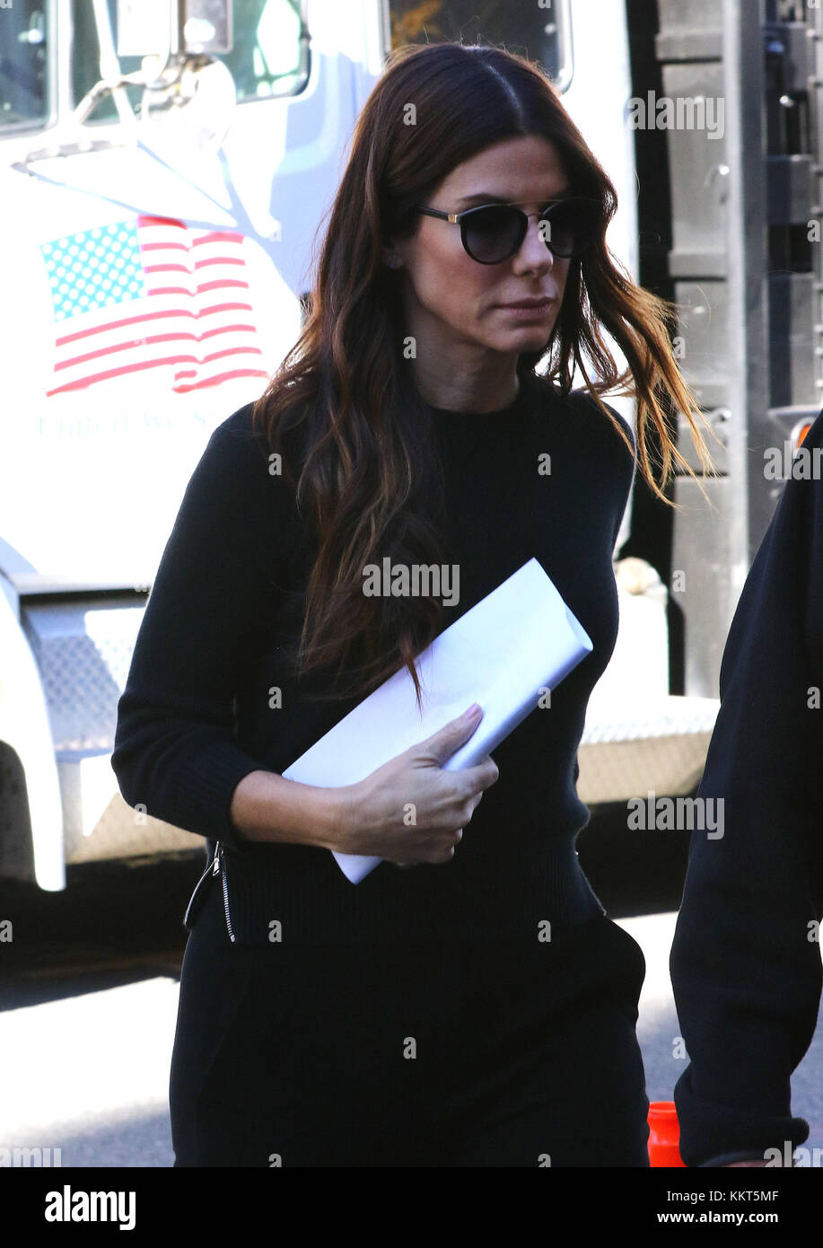 NEW YORK, NY - NOVEMBER 08: Sandra Bullock is seen on the set of 'Ocean ...