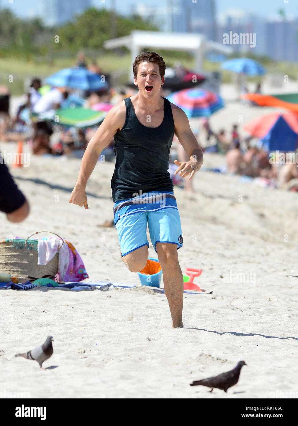 MIAMI BEACH, FL - MAY 08: Actors Jonah Hill his co star Miles Teller ...