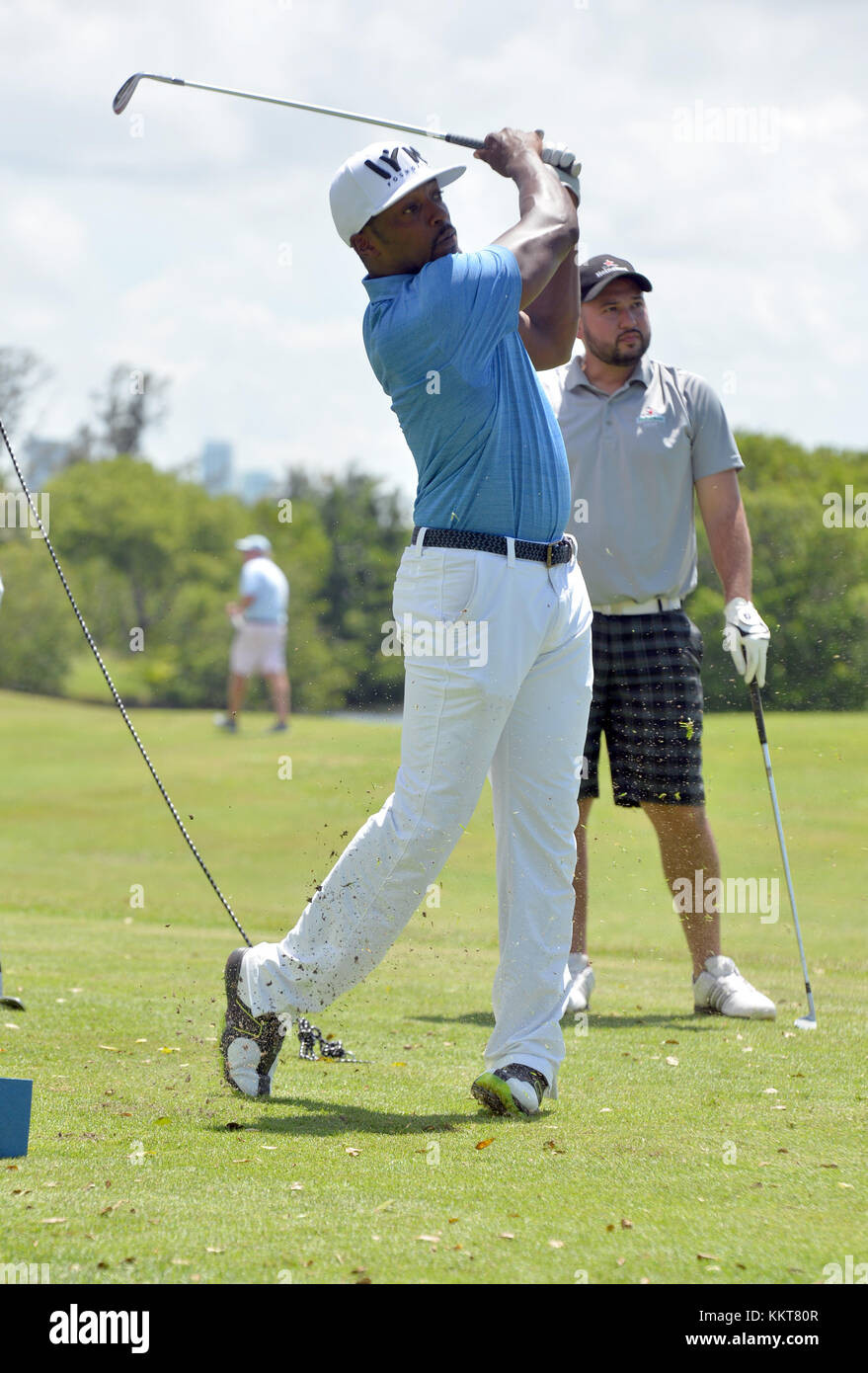 MIAMI BEACH, FL - JUNE 30: Anthony Mackie at the DJ Irie Weekend Golf ...