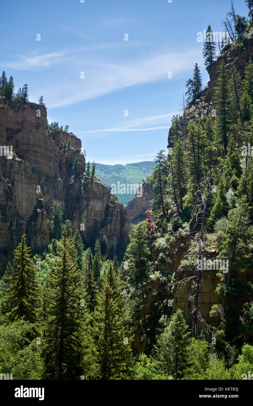 Hanging falls hi-res stock photography and images - Alamy