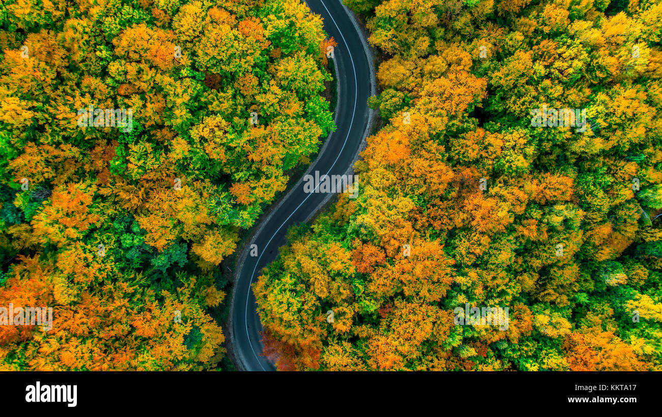 Aerial view of road hi-res stock photography and images - Alamy