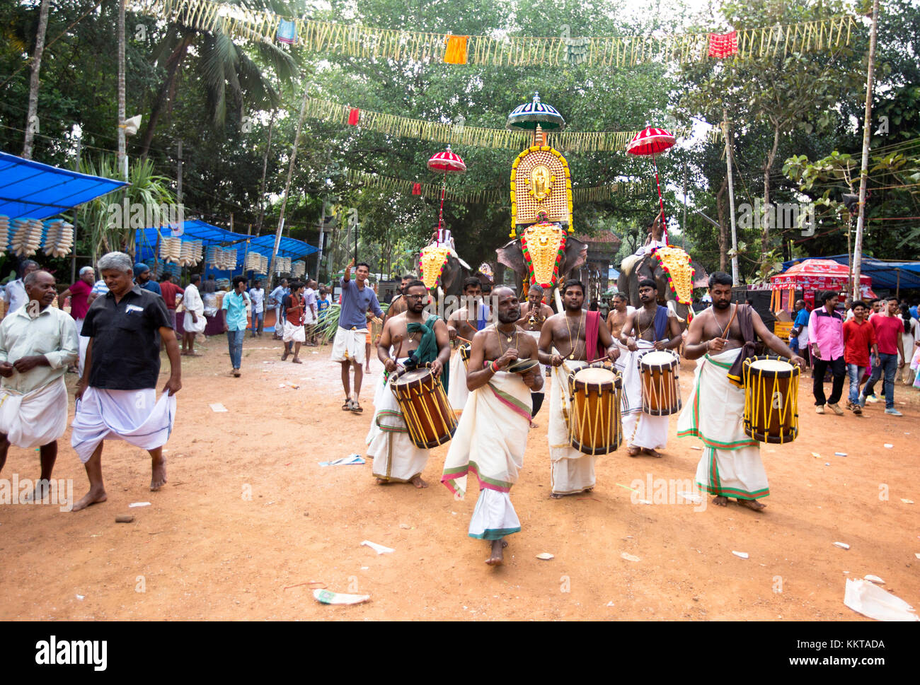 Thrissur pooram kerala hi-res stock photography and images - Alamy