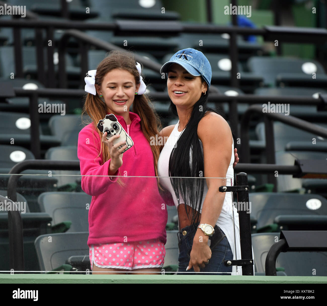 KEY BISCAYNE, FL - MARCH 26: Michelle Lewin, Jimmy Lewin on day 7 of ...
