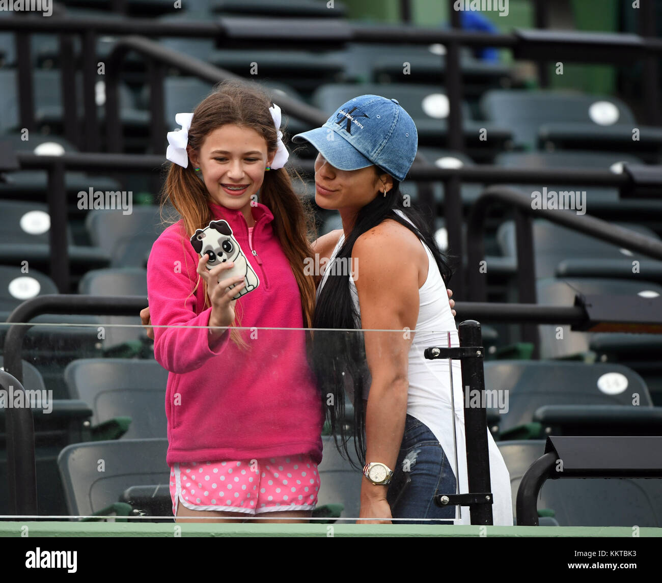KEY BISCAYNE, FL - MARCH 26: Michelle Lewin, Jimmy Lewin on day 7 of ...