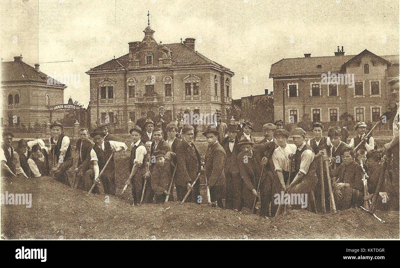 'Gradnja sokolskega doma Tabor 1923' refers to the construction of the ...