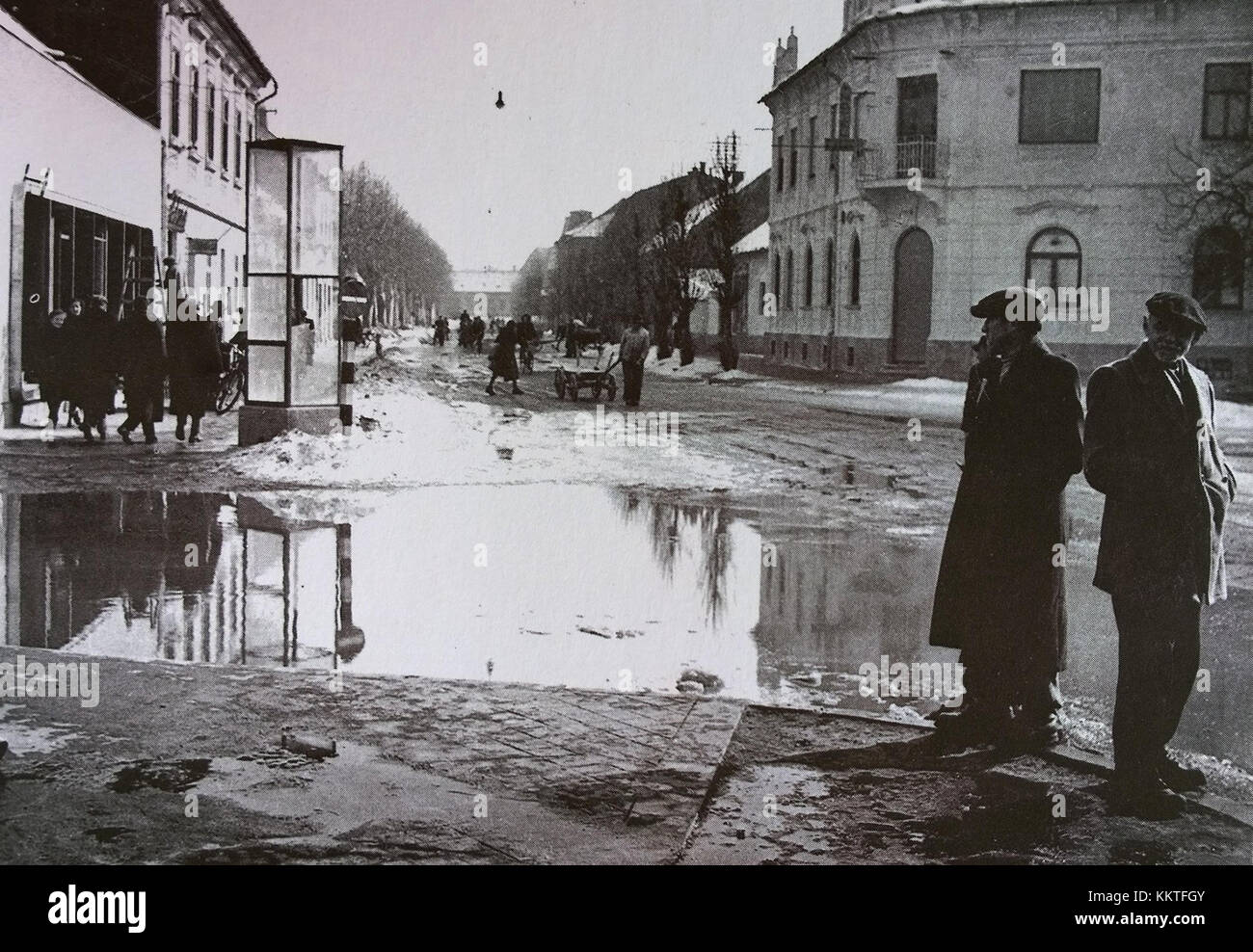 1950s buildings hi-res stock photography and images - Alamy