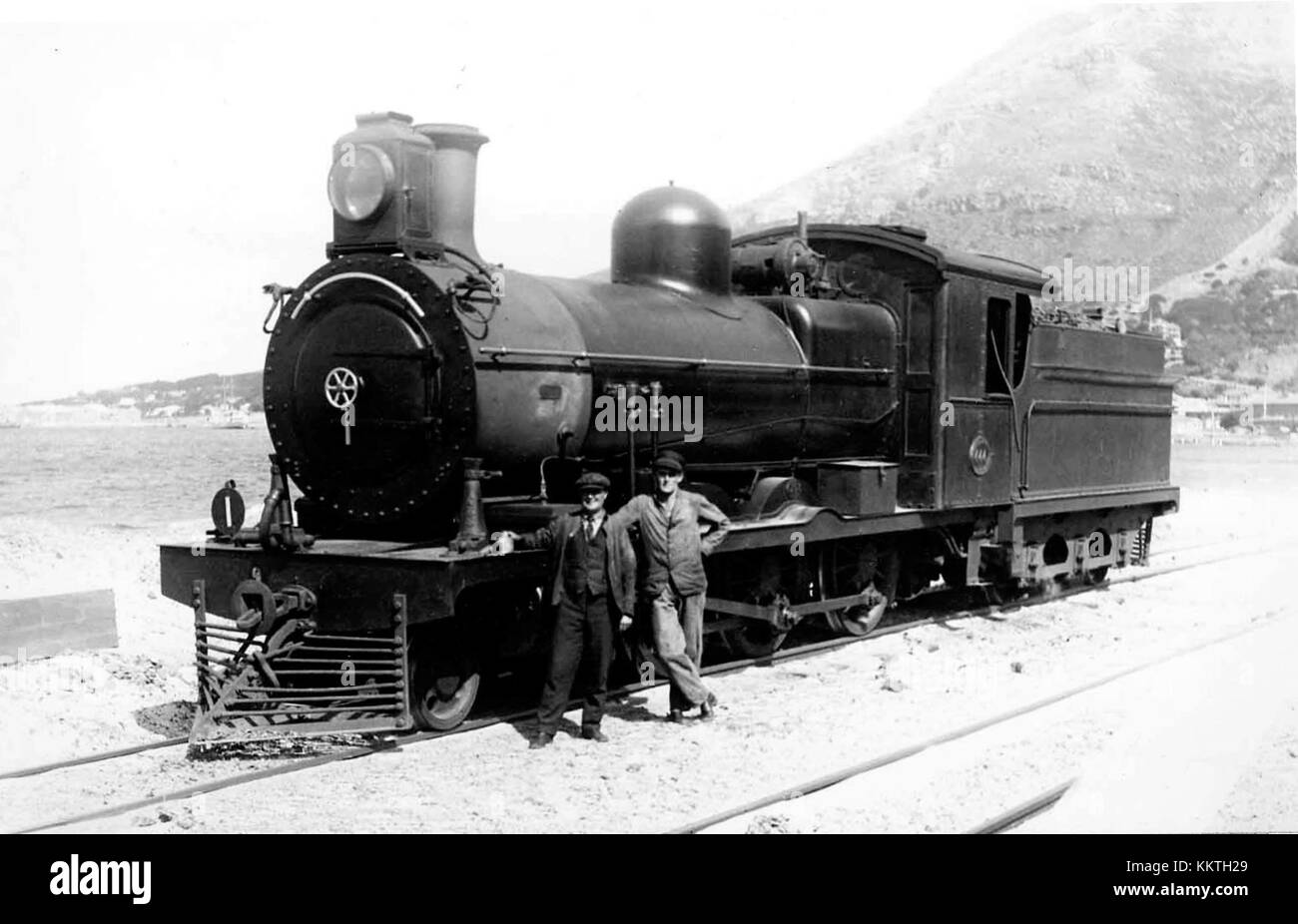 The SAR Class 6A 444 is a steam locomotive, notable for its 4-6-0 wheel ...