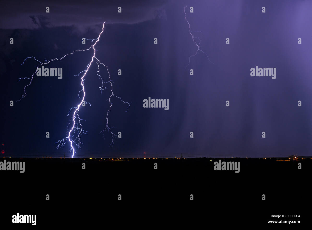 Thunder Over Arizona High Resolution Stock Photography and Images - Alamy