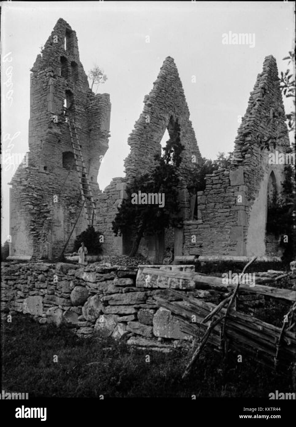 Bara kyrkoruin KMB 16000200014817 Stock Photo - Alamy