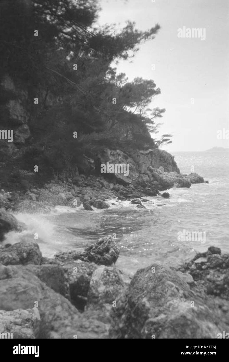 Coastal travel spot Black and White Stock Photos & Images - Alamy