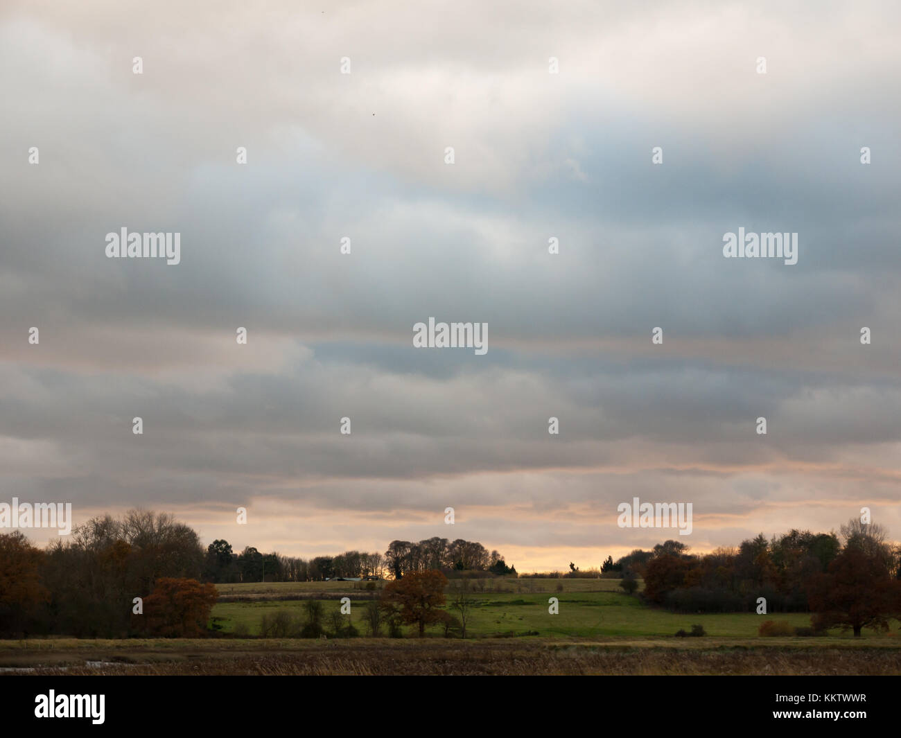 interesting dramatic clouds open countryside plain background landscape ...