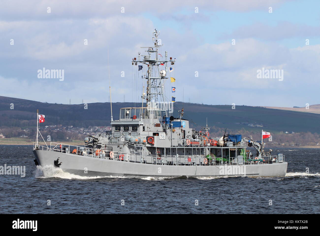ORP Mewa (623), a Projekt 206FM-class minehunter operated by the Polish ...