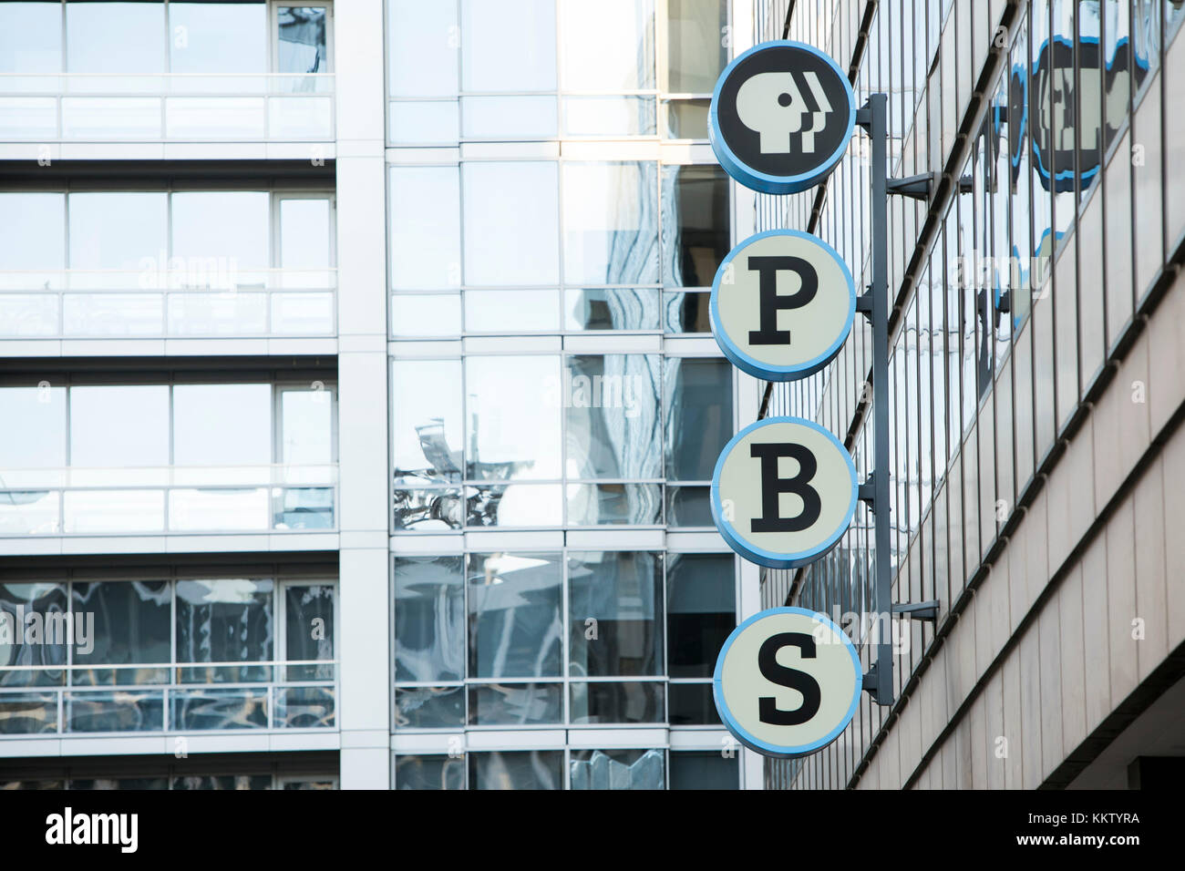 Pbs headquarters hi-res stock photography and images - Alamy