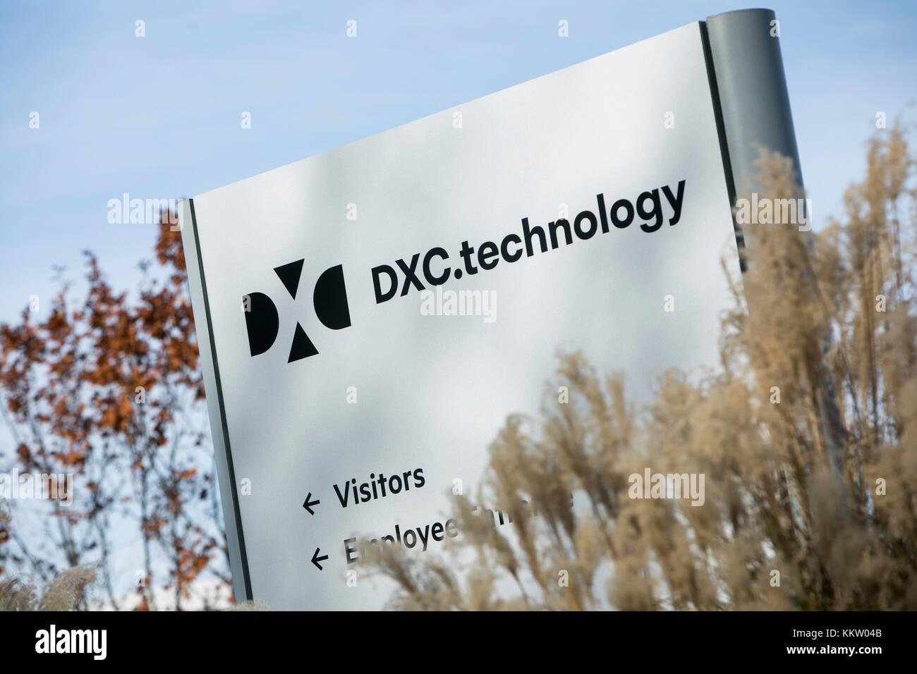 Dxc technology hi-res stock photography and images - Alamy