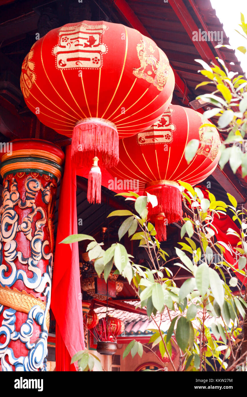 Red traditional Lantern Stock Photo - Alamy