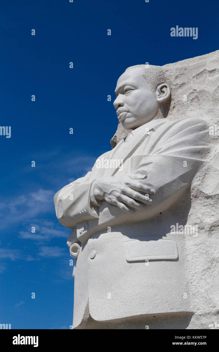 Martin luther king side profile hi-res stock photography and images - Alamy