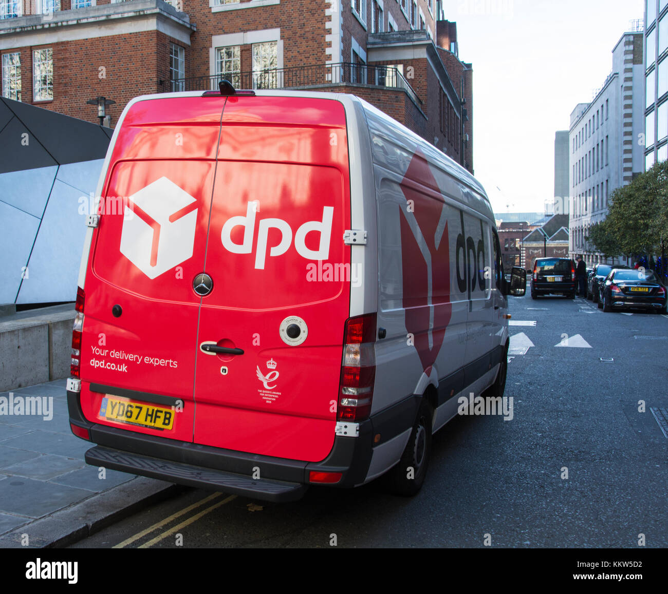 Dpd van hi-res stock photography and images - Alamy