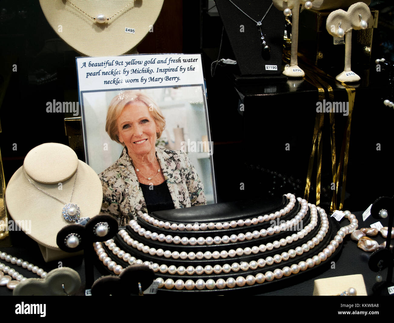Fresh water Pearl jewellery display in jewellers shop window Stock ...