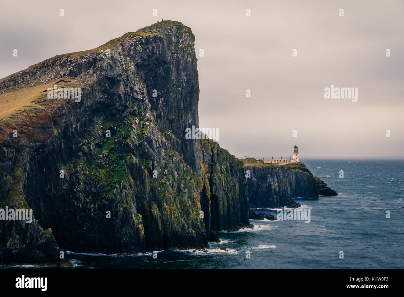 Cloudy sunset over Neist Point Lighthouse, Isle of Skye, Scotland Stock ...