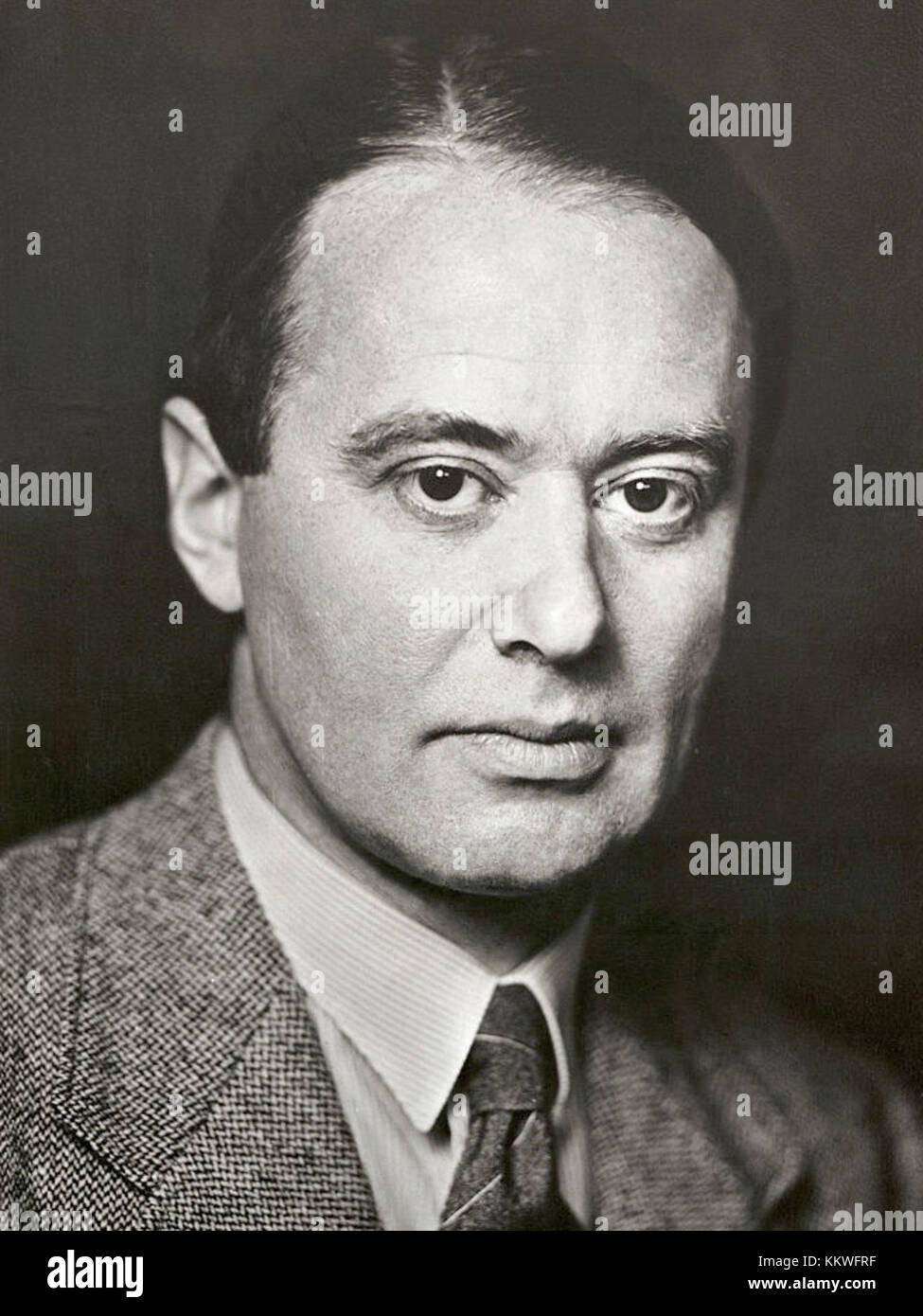 Arne Tiselius, a Nobel laureate in chemistry, is known for his work in ...