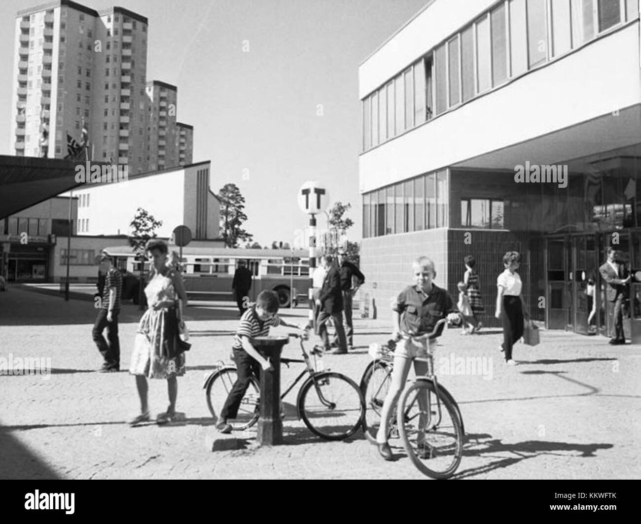 Metro 1963 hi-res stock photography and images - Alamy