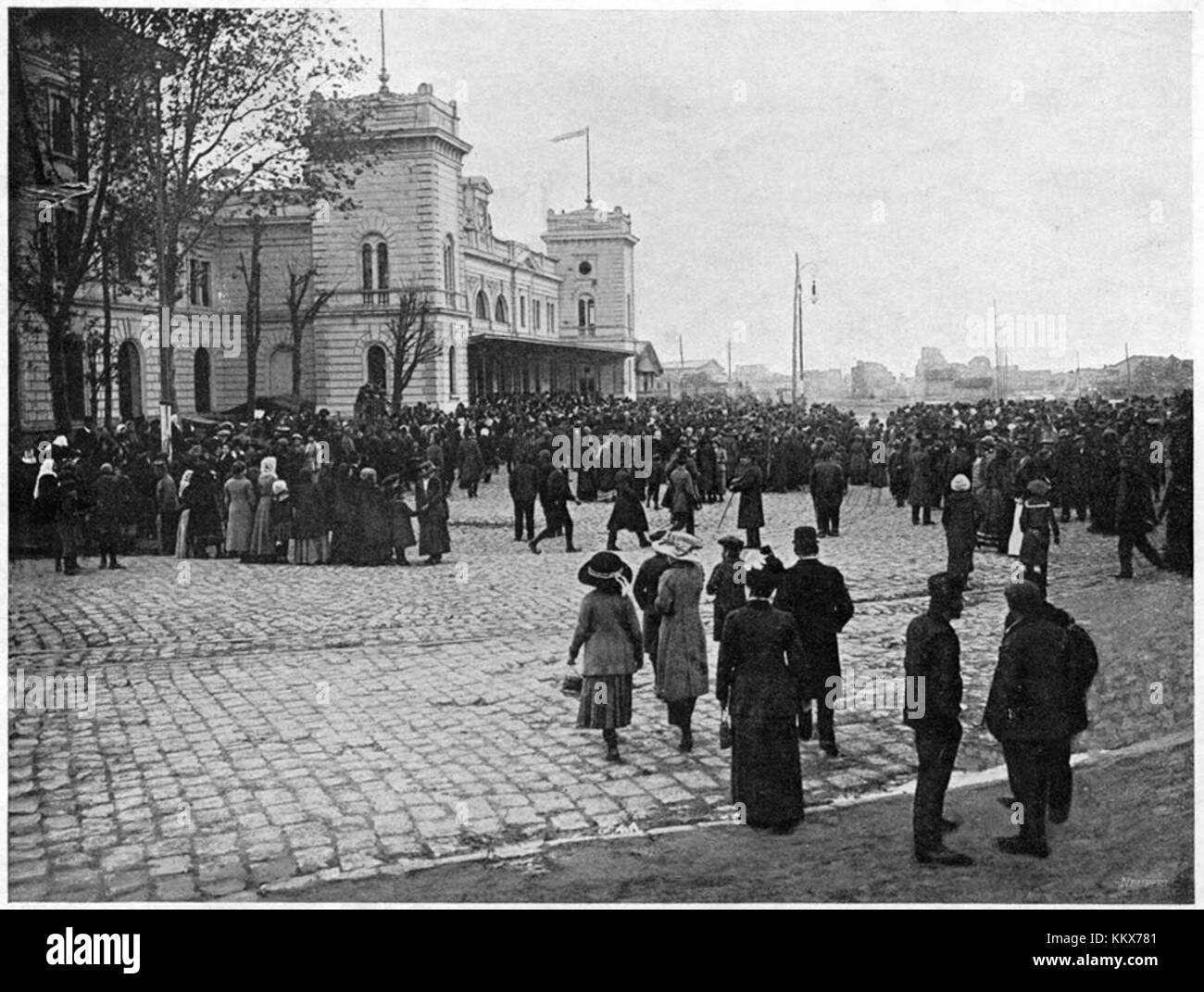 Mobilization Black and White Stock Photos & Images - Alamy