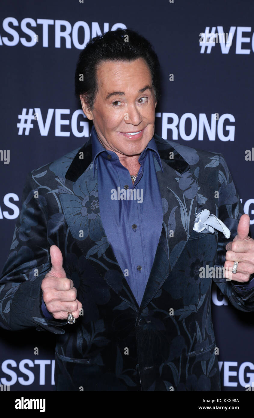 Wayne newton vegas hi-res stock photography and images - Alamy