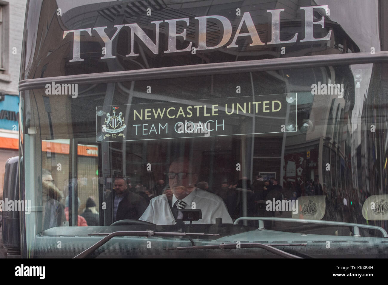 London, UK. 2nd Dec, 2017. A Newcastle United Team coach bus at ...