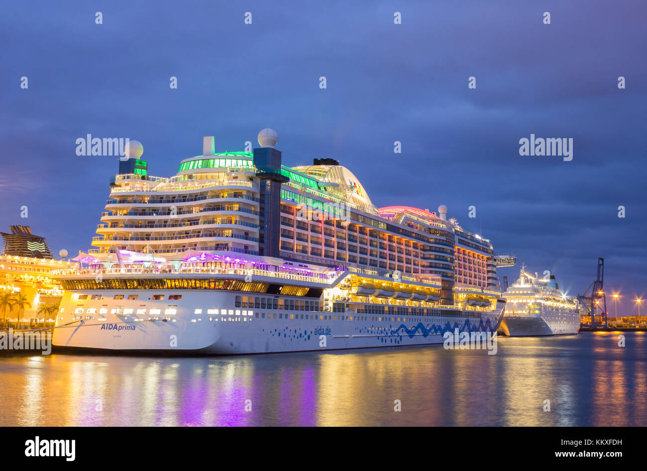 Aida prima hi-res stock photography and images - Alamy