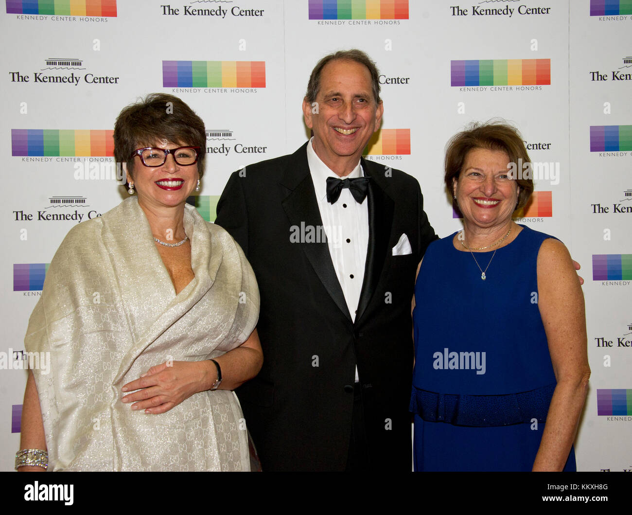 Valerie Jarrett, Neil Cohen, and Susan Sher arrive for the formal ...