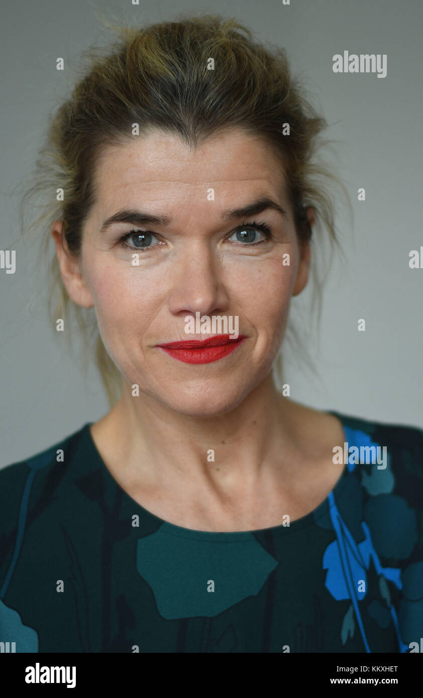 Cologne, Germany. 1st Dec, 2017. Actress and author Anke Engelke ...