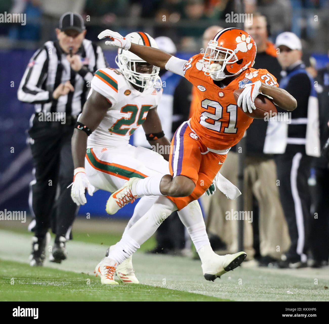 Ray ray mccloud hi-res stock photography and images - Alamy