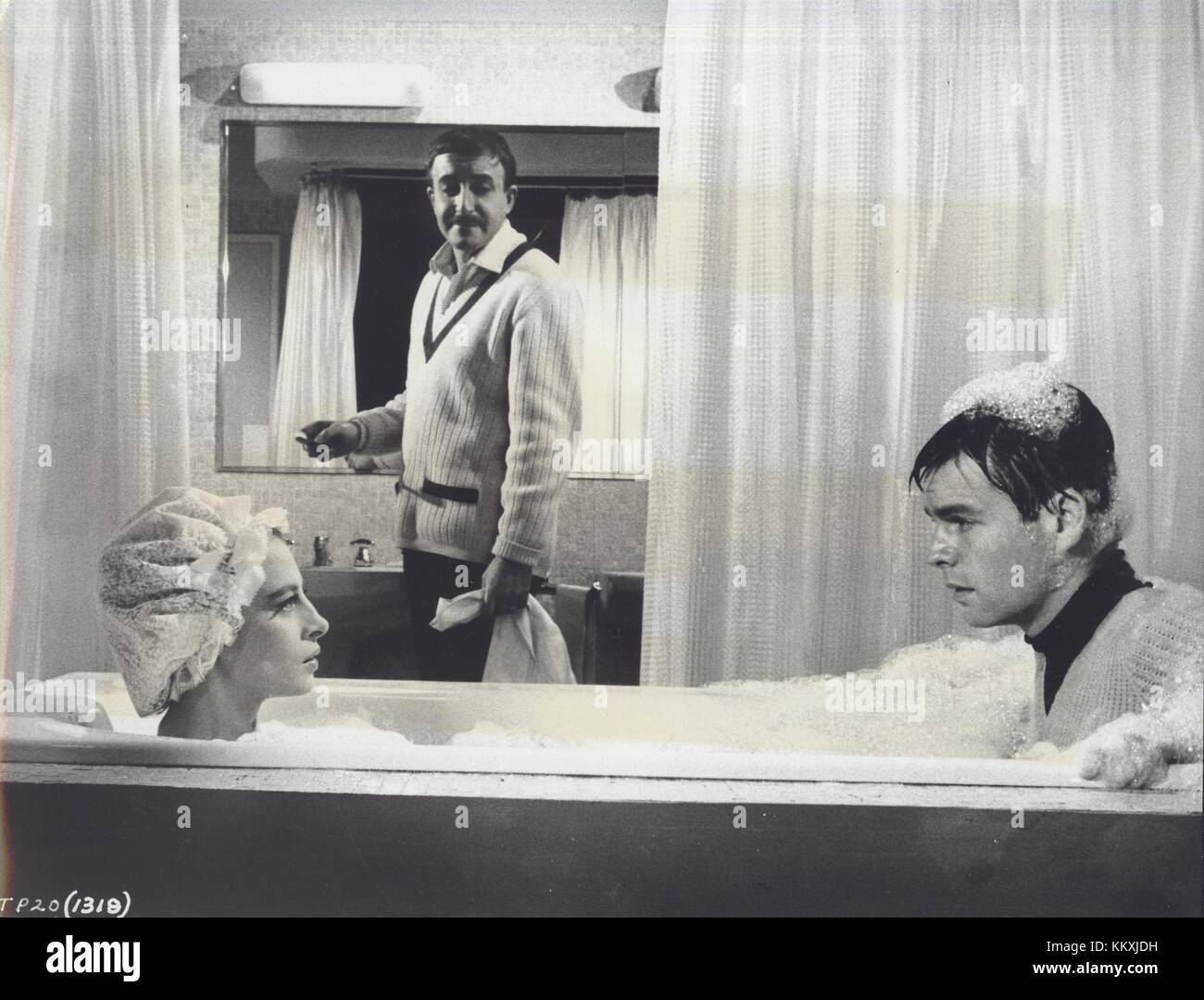 1963 - PETER SELLERS, ROBERT WAGNER, CAPUCINE. The Pink Panther. Credit ...