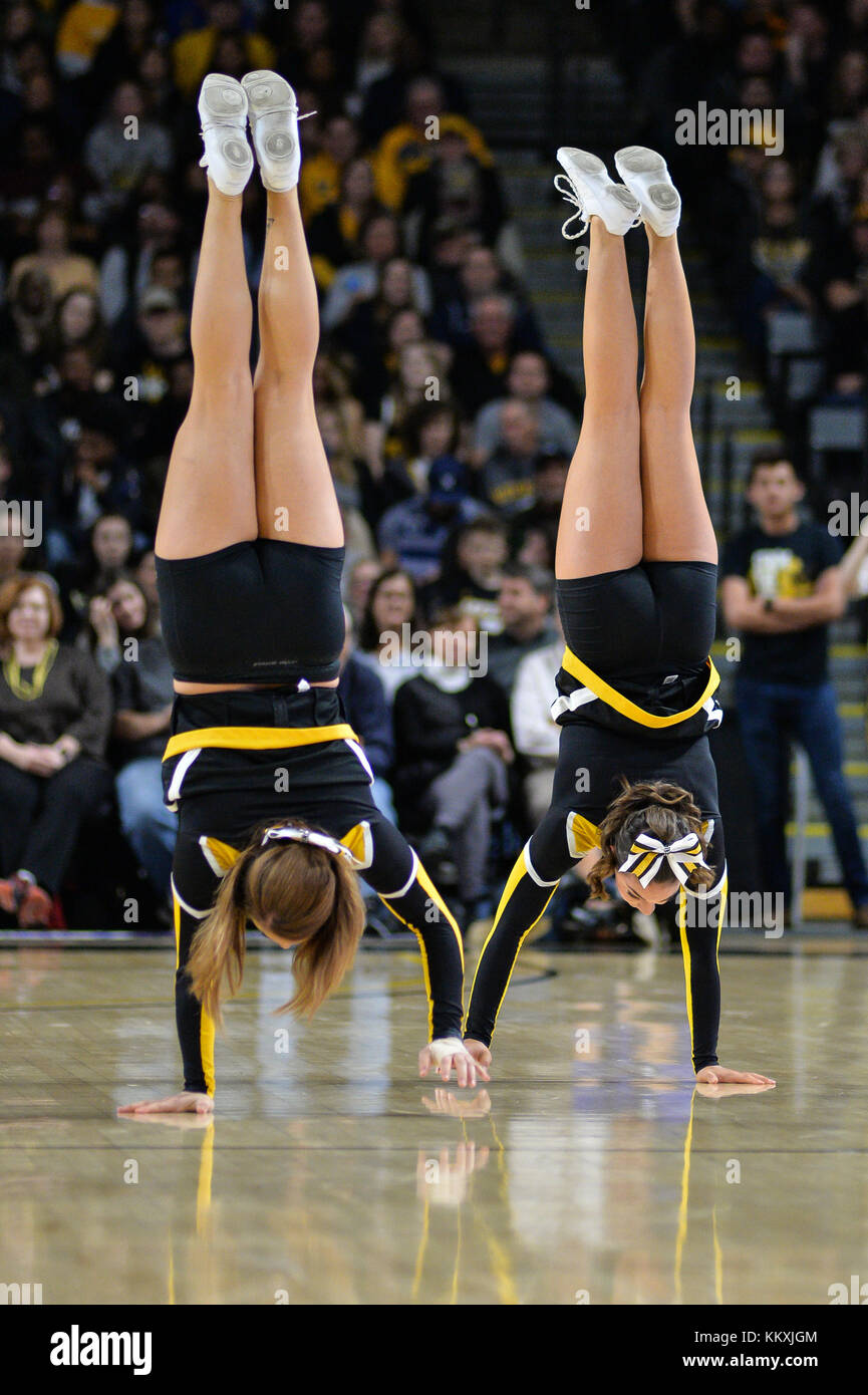 Richmond, Virginia, USA. 2nd Dec, 2017. VCU cheerleaders walk on their ...