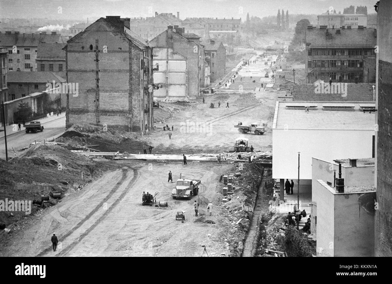 Gradnja Titove ceste v Mariboru 1963 Stock Photo - Alamy