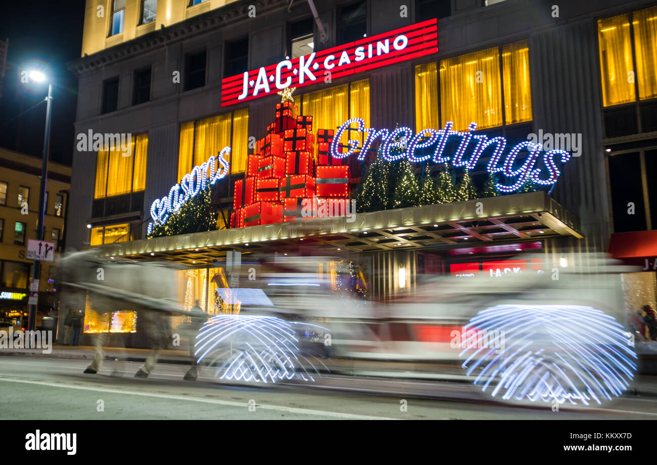 Cleveland skyline christmas hi-res stock photography and images - Alamy