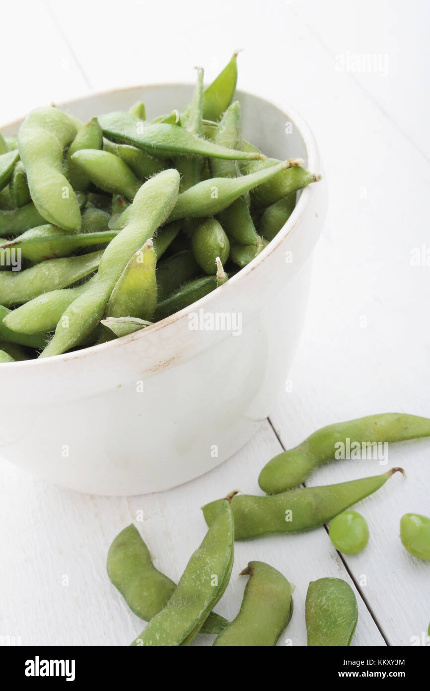 fresh soya beans Stock Photo - Alamy