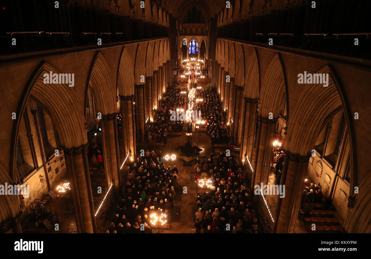 Salisbury cathedral advent procession hi-res stock photography and ...