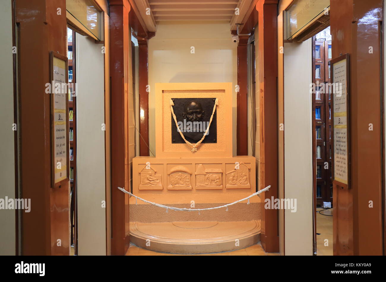 Mani Bhavan Gandi Museum displays history of Mahatma Gandhi in Mumbai ...
