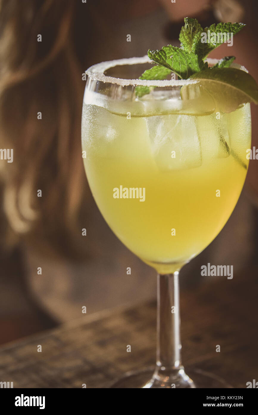 Cocktail lime mint in glass hi-res stock photography and images - Alamy