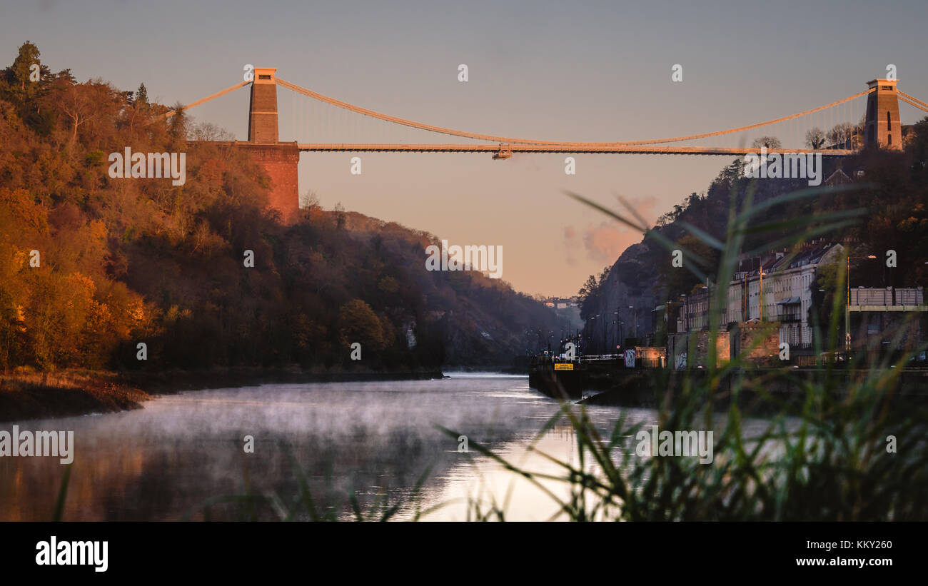 Clifton Suspension Bridge in Clifton, Bristol, UK at sunrise Stock ...