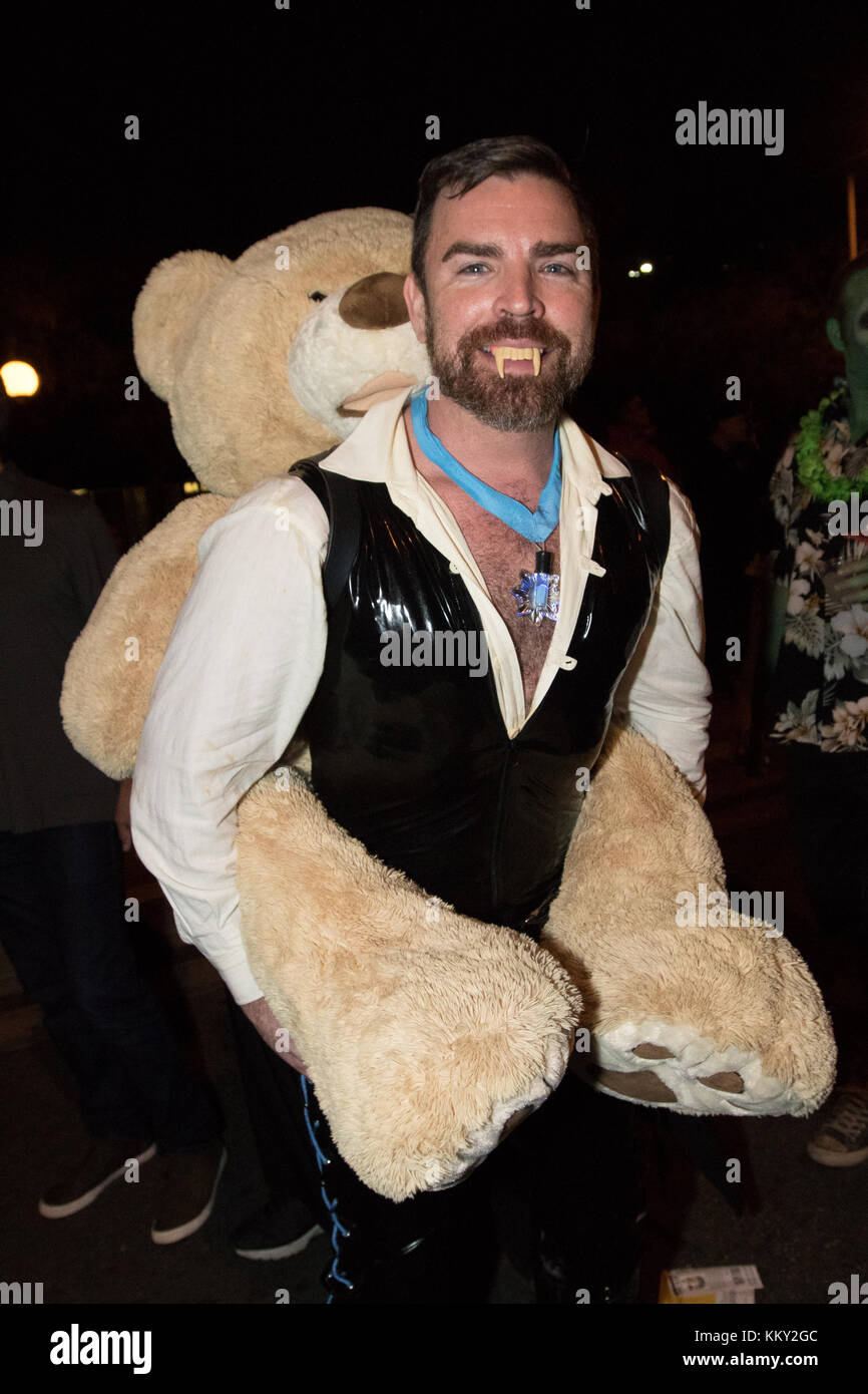 West Hollywood (WeHo) Halloween Carnaval in West Hollywood Featuring ...