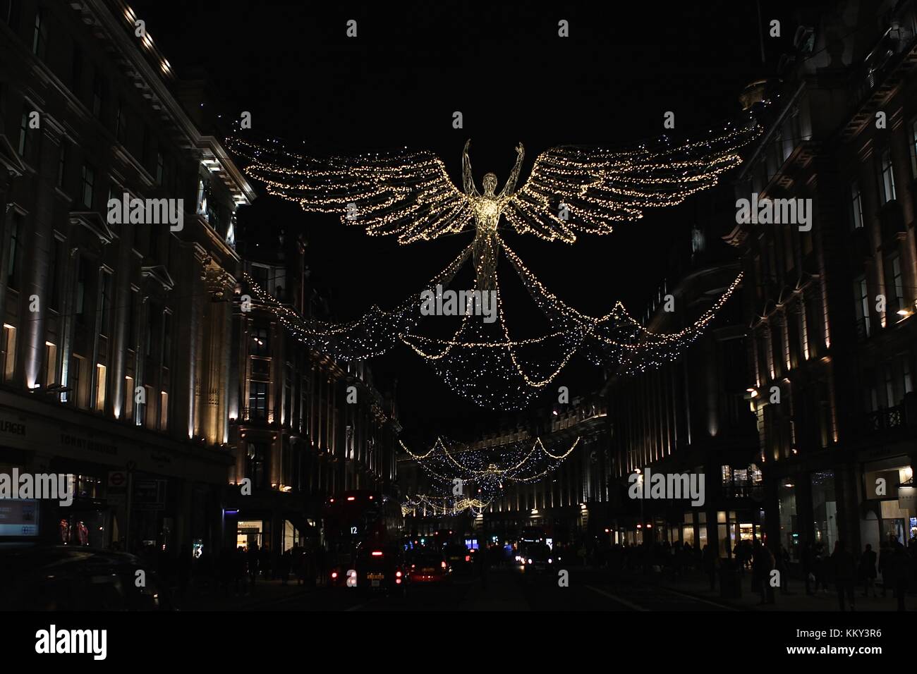Christmas Walkabout in London 2017 Stock Photo - Alamy