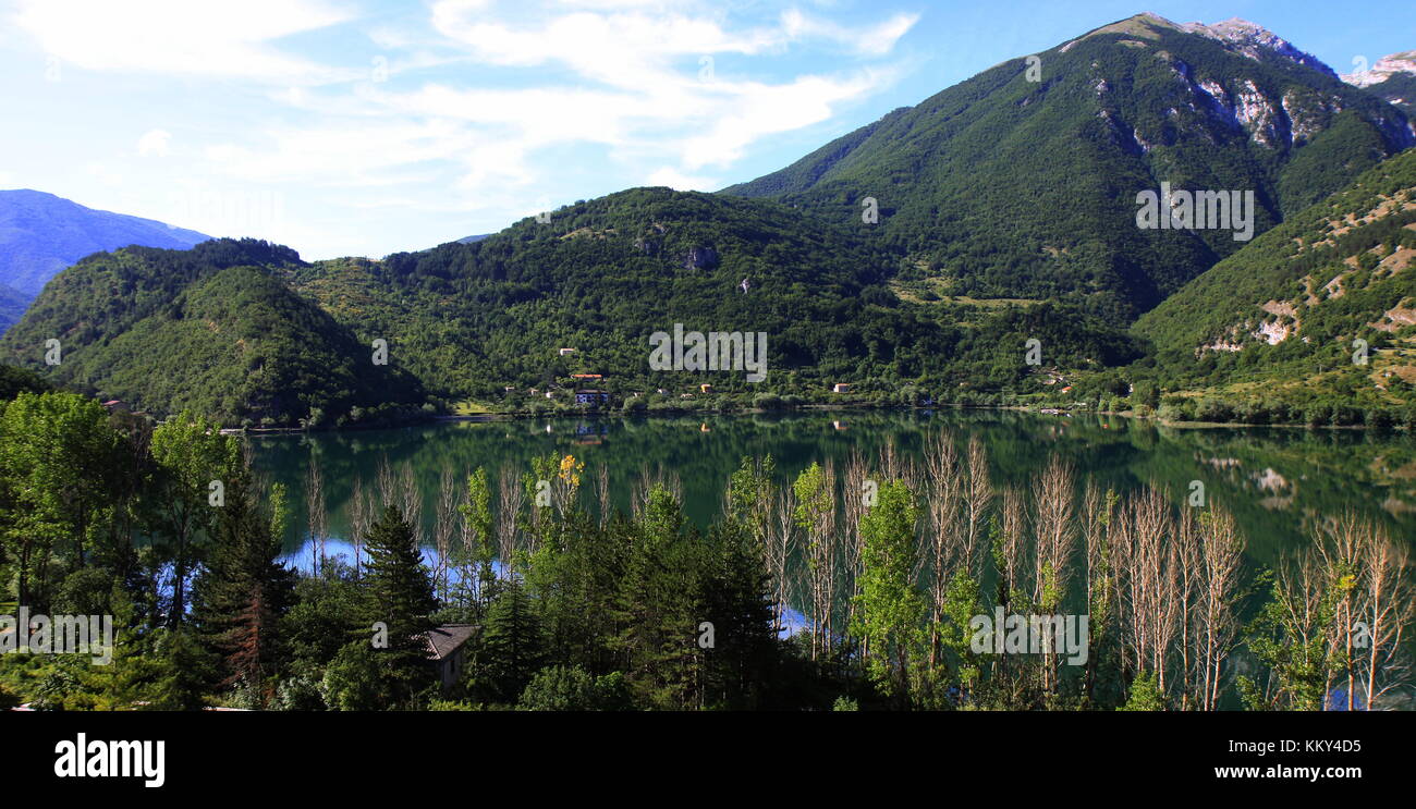 View of lake of Scanno, Italy Stock Photo - Alamy