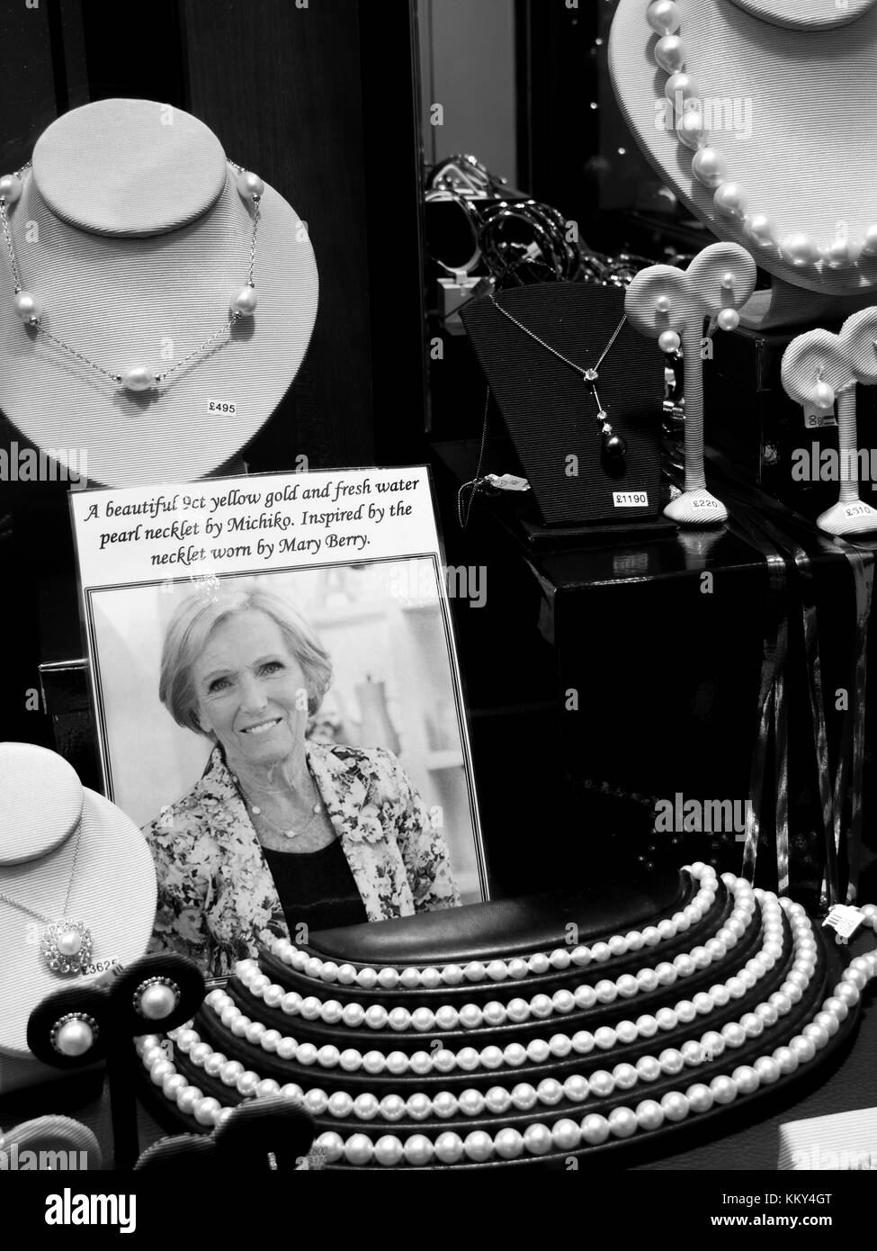 Fresh water Pearl jewellery display in jewellers shop window Stock ...